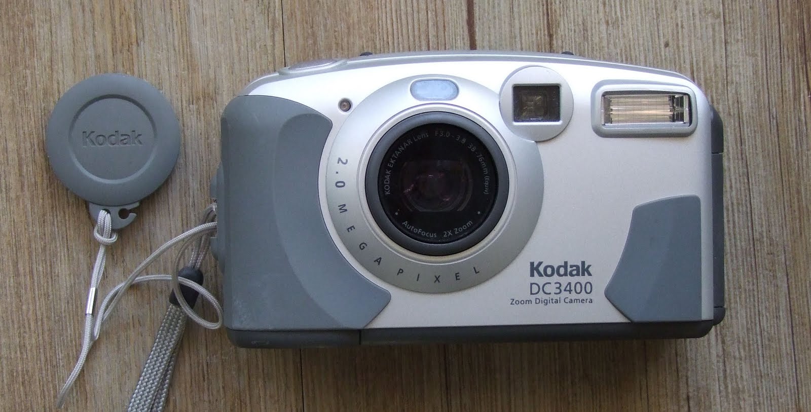 le fouretout photo: Kodak DC3400