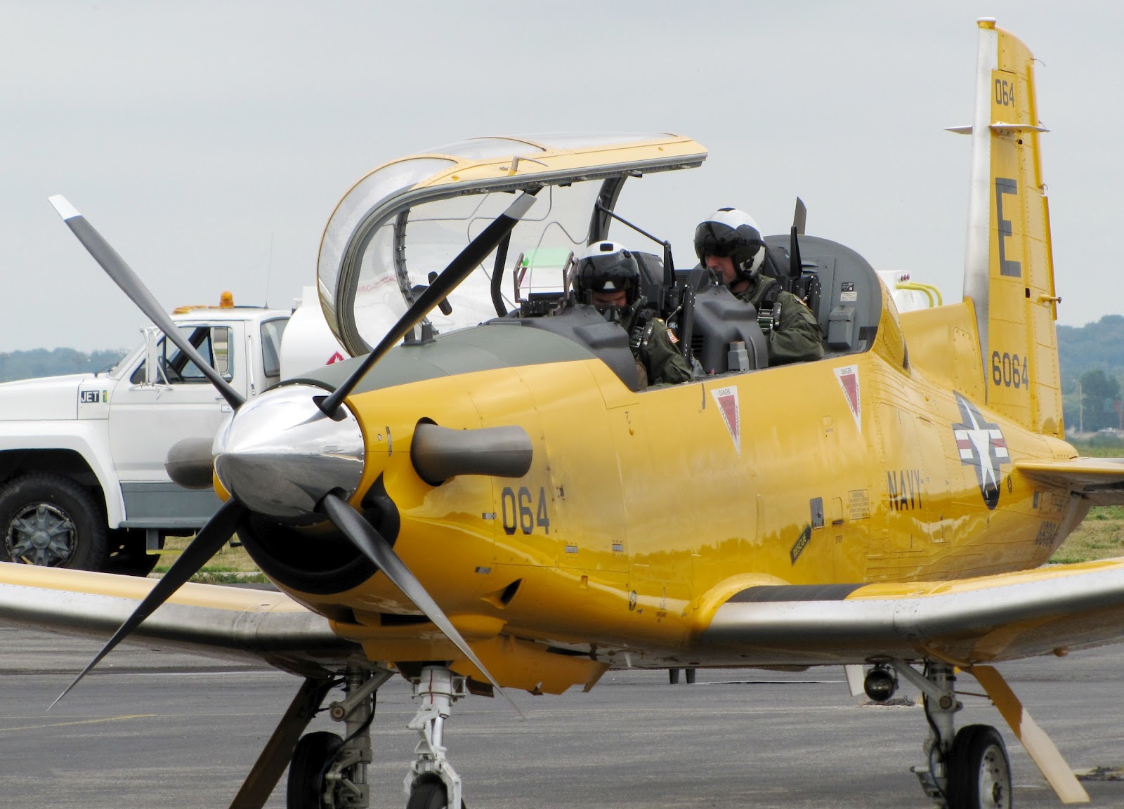The Aero Experience: U.S. Navy T-6B Texan II "Yellow Peril" Departs St ...