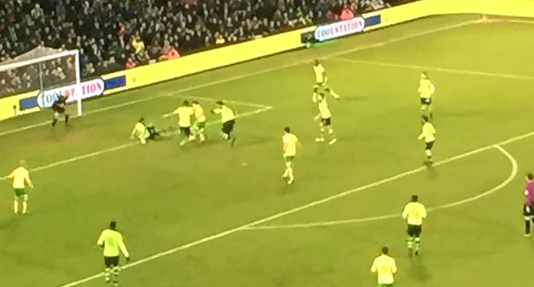 Who is Who? Insane Kit Clash in English Championship - Footy Headlines
