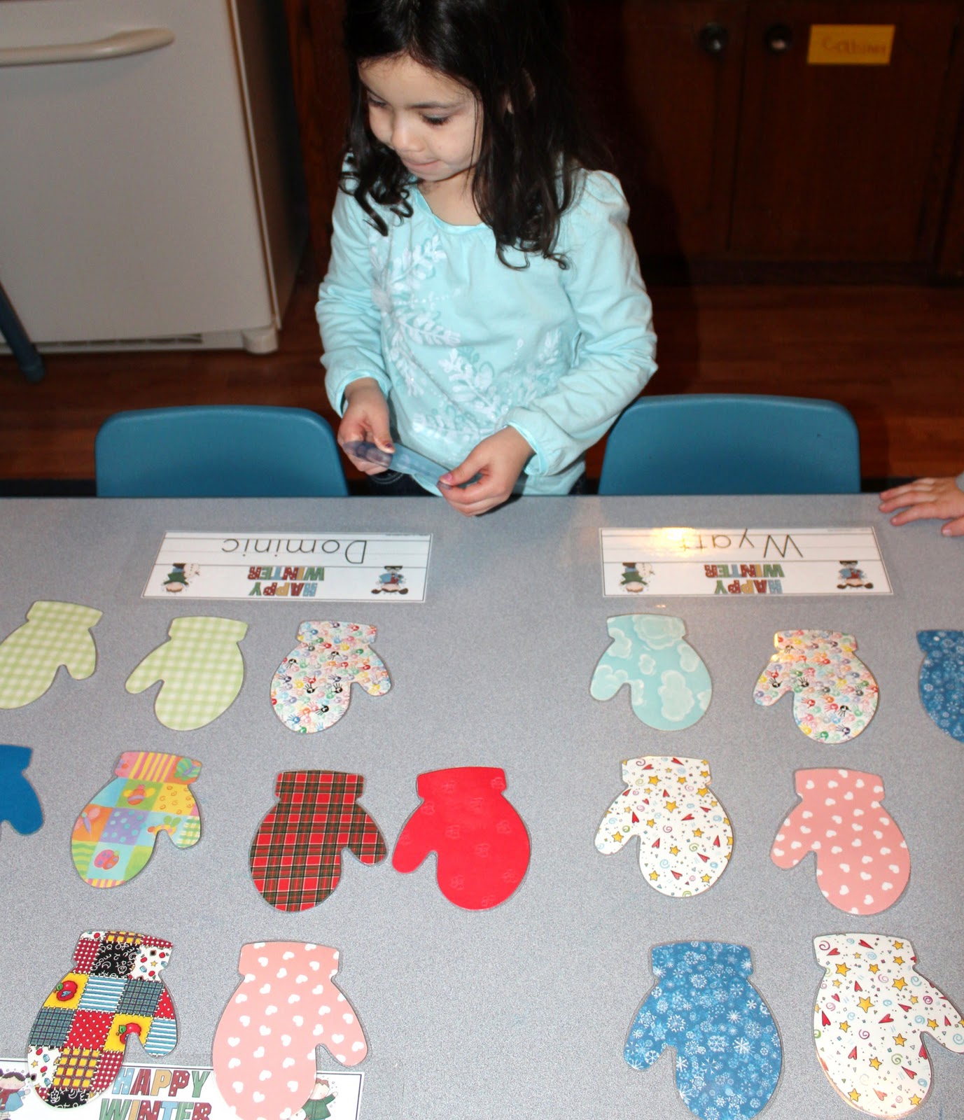 1 - 2 - 3 Learn Curriculum: Mitten Play Time