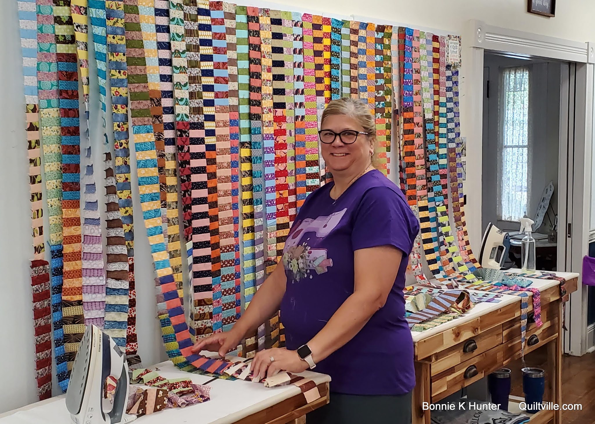 Quiltville's Quips & Snips!!: Bye-bye, July Quiltvillians!