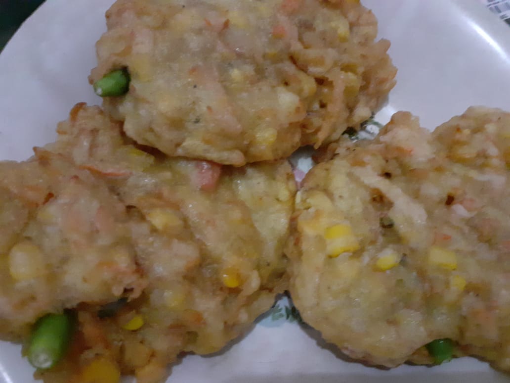 Mengenal Asal Usul Bakwan Pangsit dan Haisom(Teripang laut)