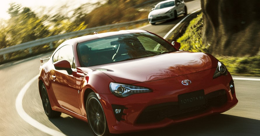 THE ULTIMATE CAR GUIDE: Car Profiles - Toyota 86