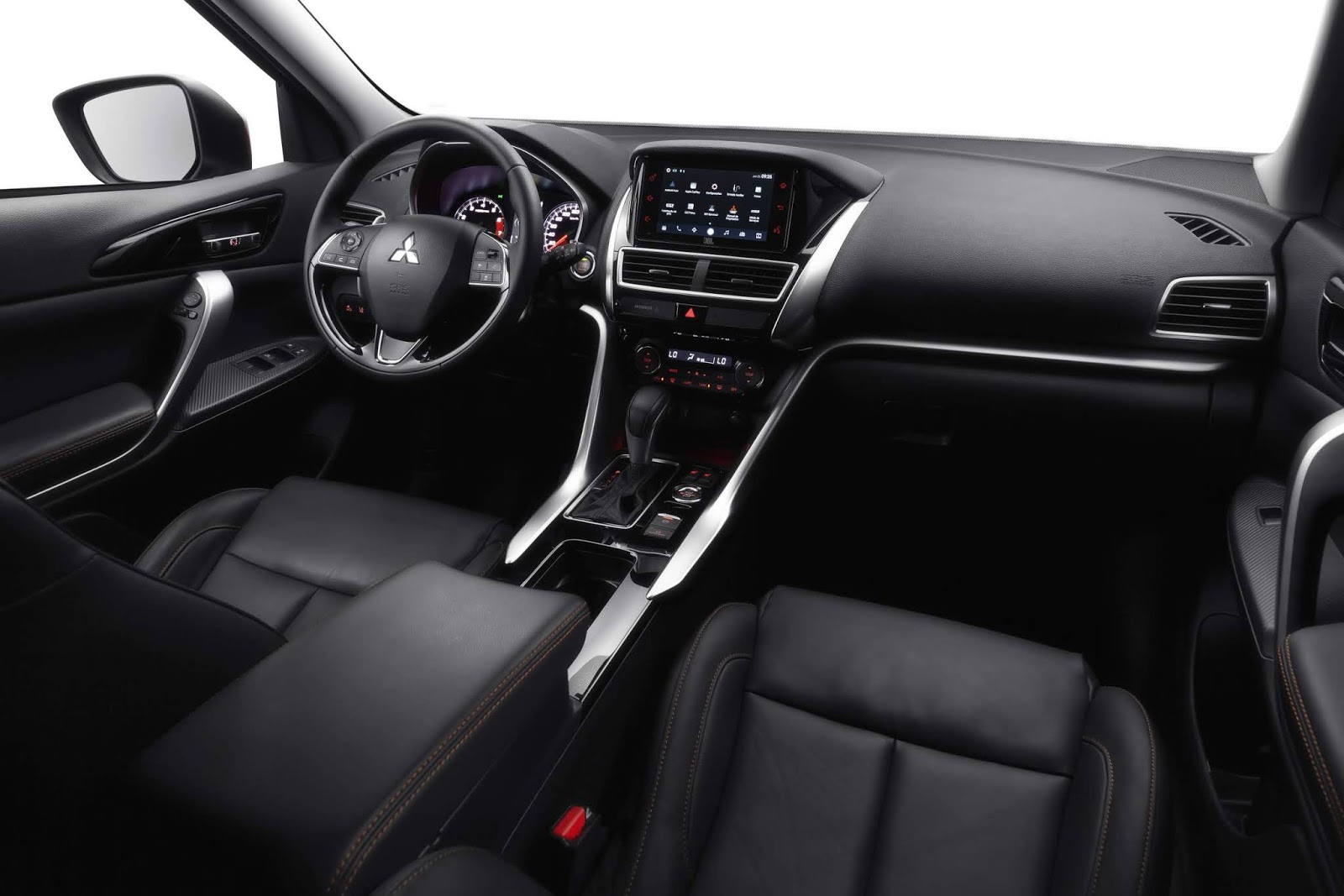 Mitsubishi Eclipse Cross Sport e Outdoor: preços e detalhes