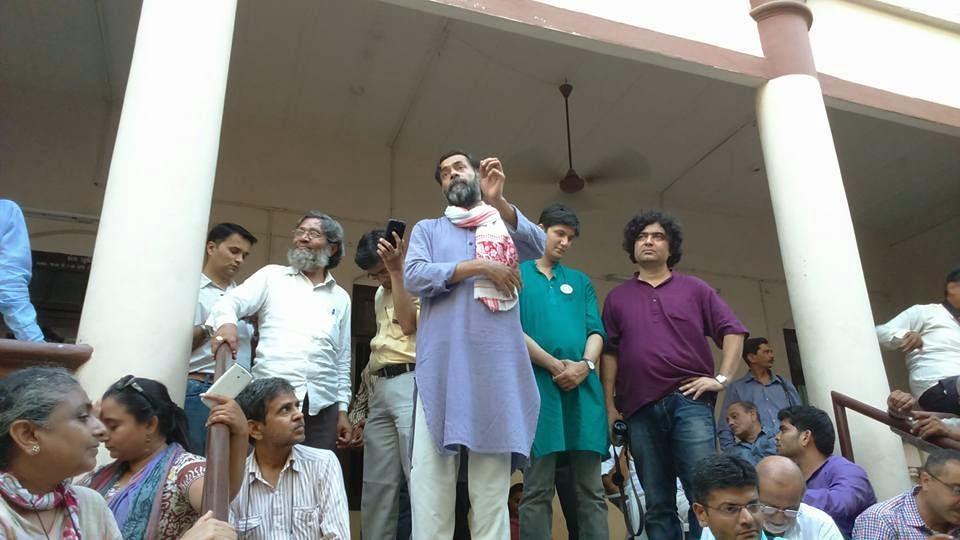 gujarat-govt-withdraws-permission-to-swaraj-samvad-meet-leader