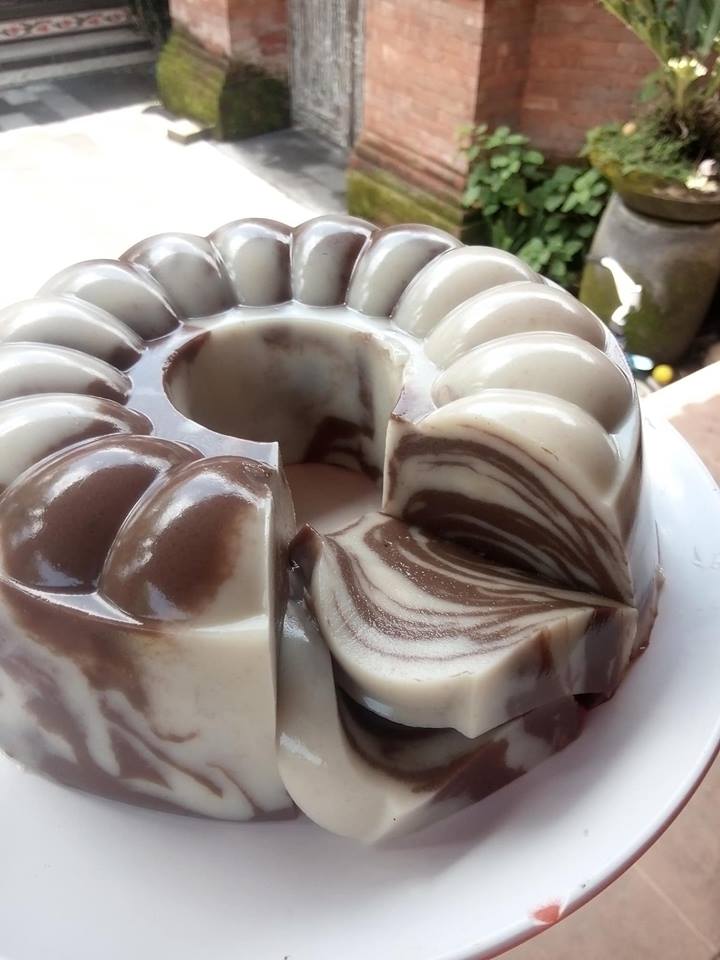 The Beauty of Bali and Beyond: Aneka Puding