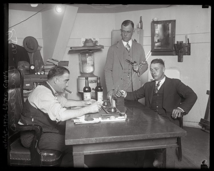 The FBI and the American Gangsters in the 1920s and 1930s ~ Vintage ...