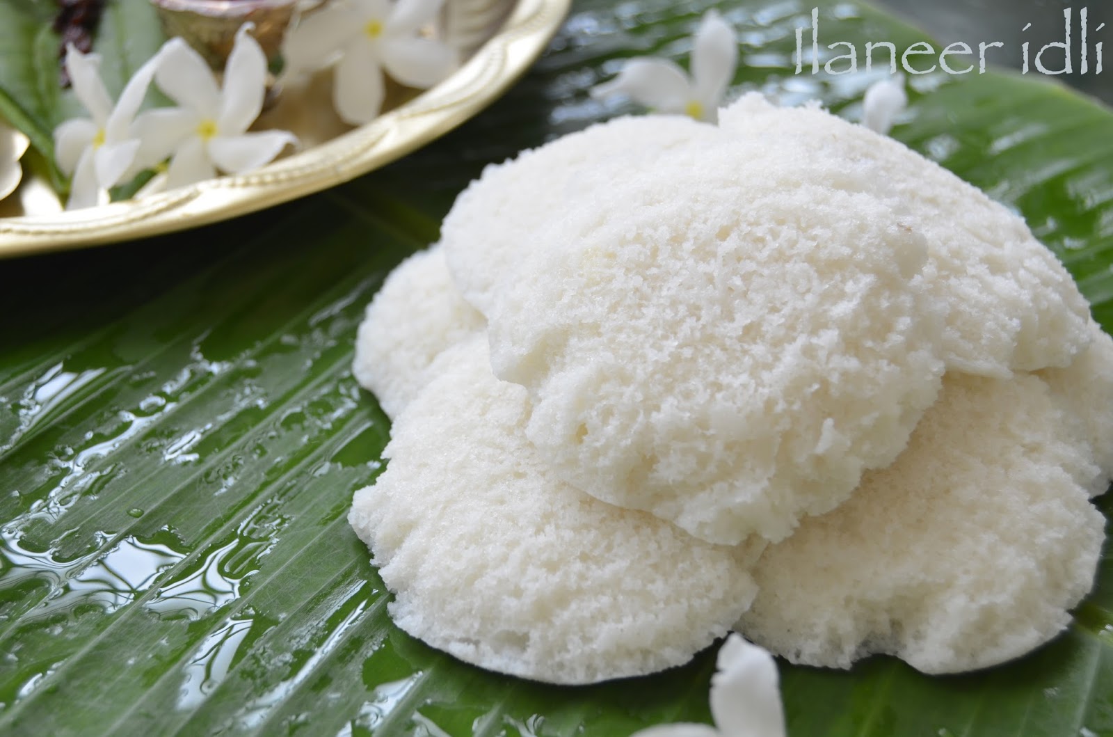 Kaarasaaram: Ilaneer idli - Tender Coconut Idli