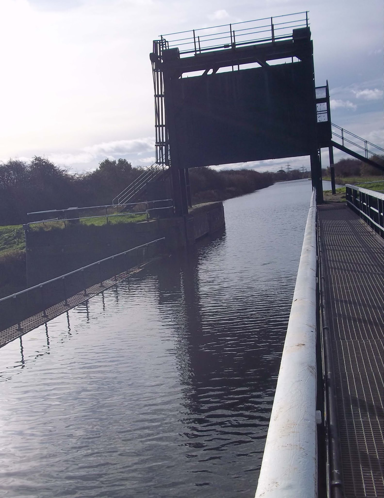 Walking The Peak: Barnby Dun and Kirk Bramwith...and then Sprotbrough
