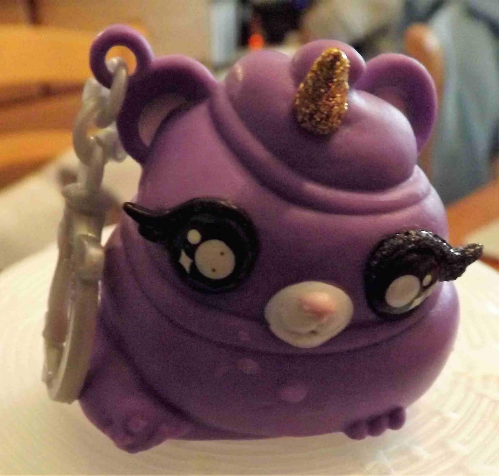 Madhouse Family Reviews: Poopsie Unicorn Poop Slime Surprise review