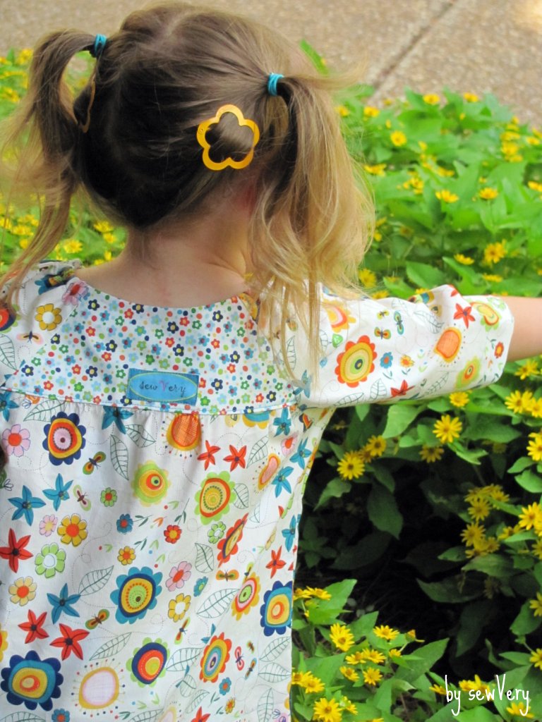 sewVery: oliver + s Picnic Blouse & Shorts