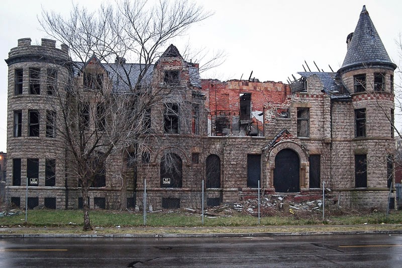 Faded Detroit: James Scott Mansion Rehabilitation