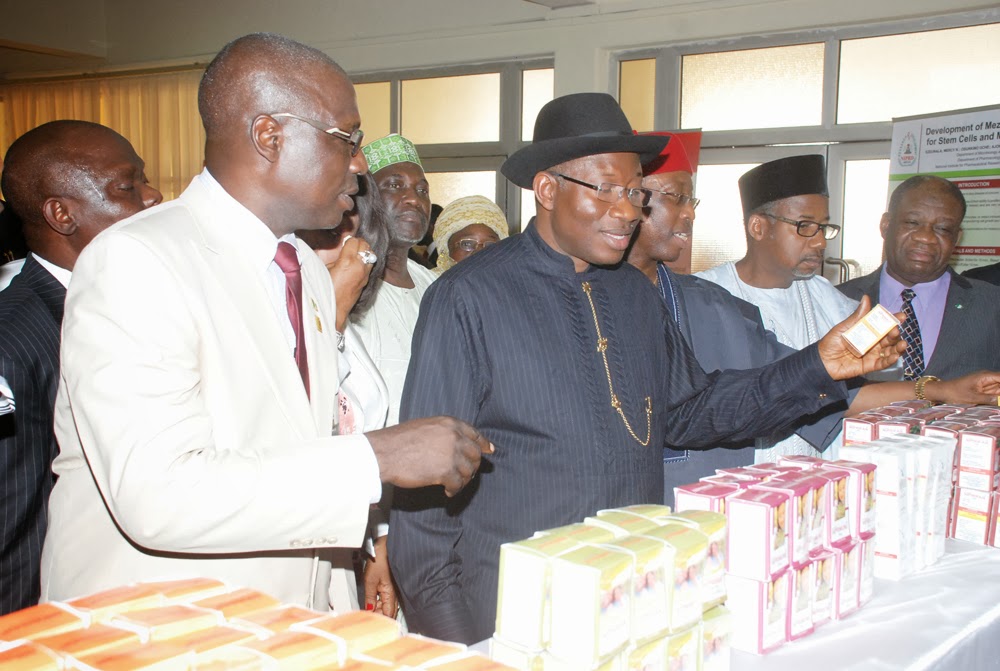 Nigeria Today: PHOTOS: PRESIDENT JONATHAN COMMISSIONS NIPRD BUILDING ABUJA