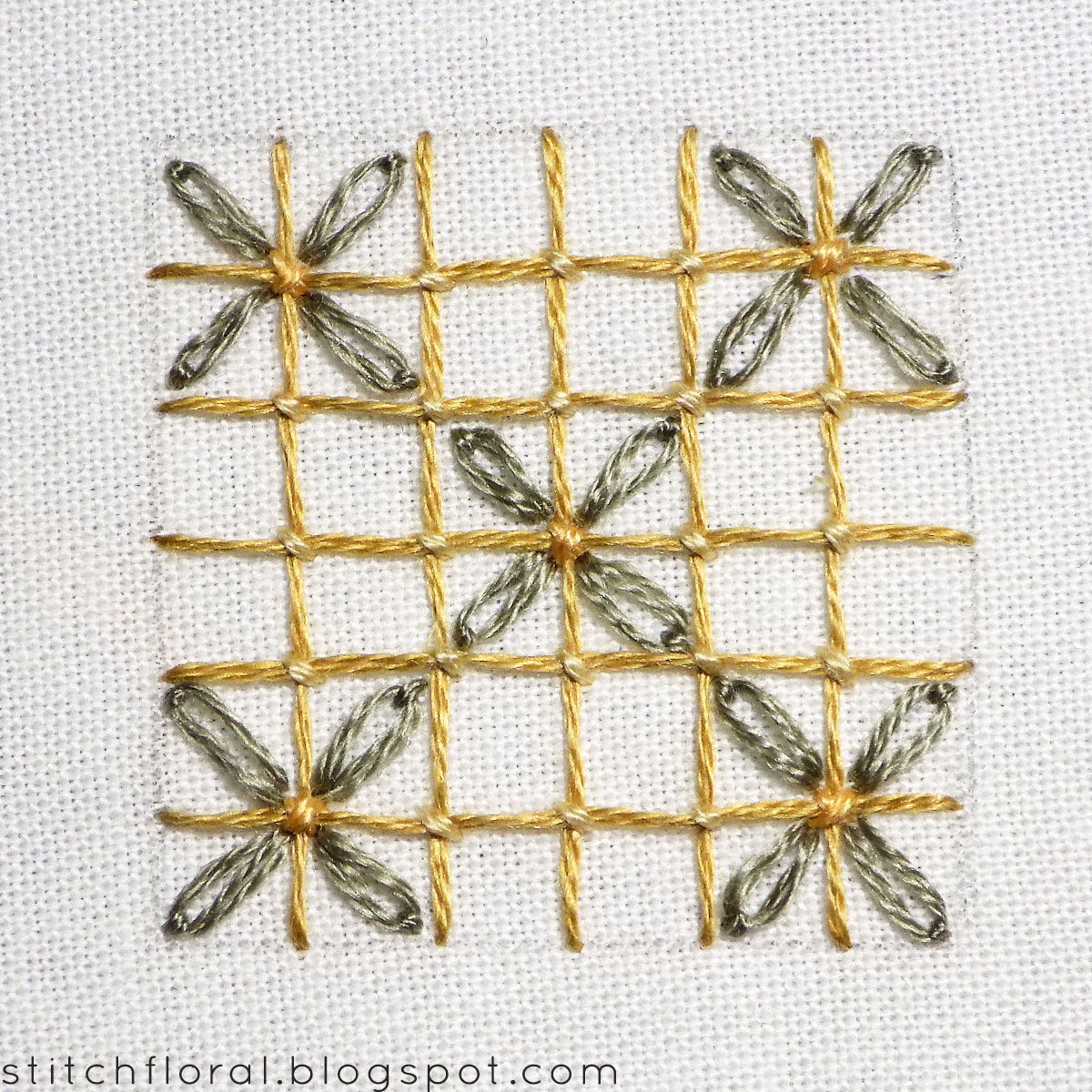 Lattice work variations: 8 examples - Stitch Floral