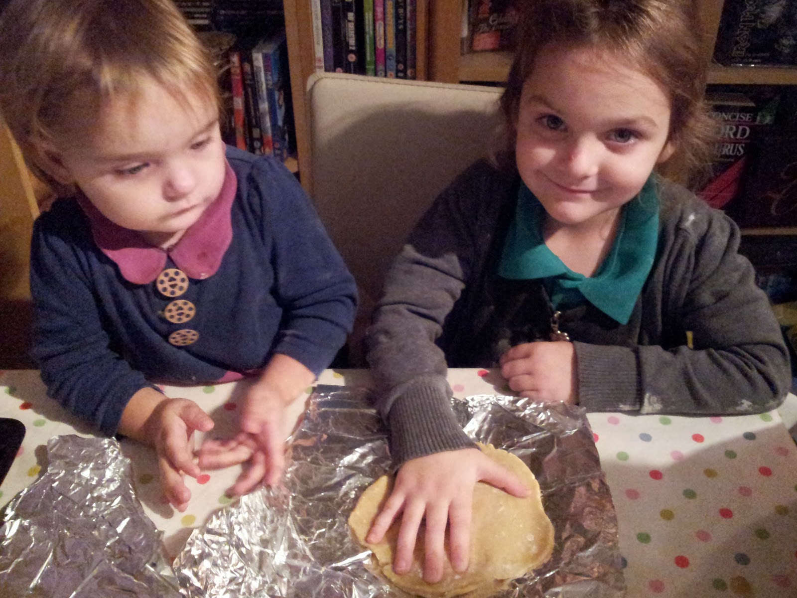 Great British Chefs Reindeer Hand Cookies Kid's Christmas Recipe ...