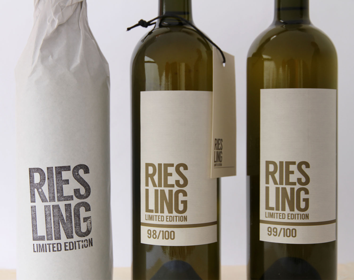 Riesling Limited Edition Wine – Packaging Of The World