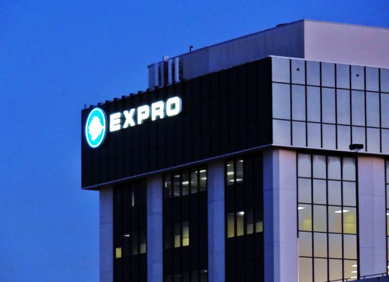 H-Town-West Photo Blog: Night-shots: Energy Corridor Office Buildings ...