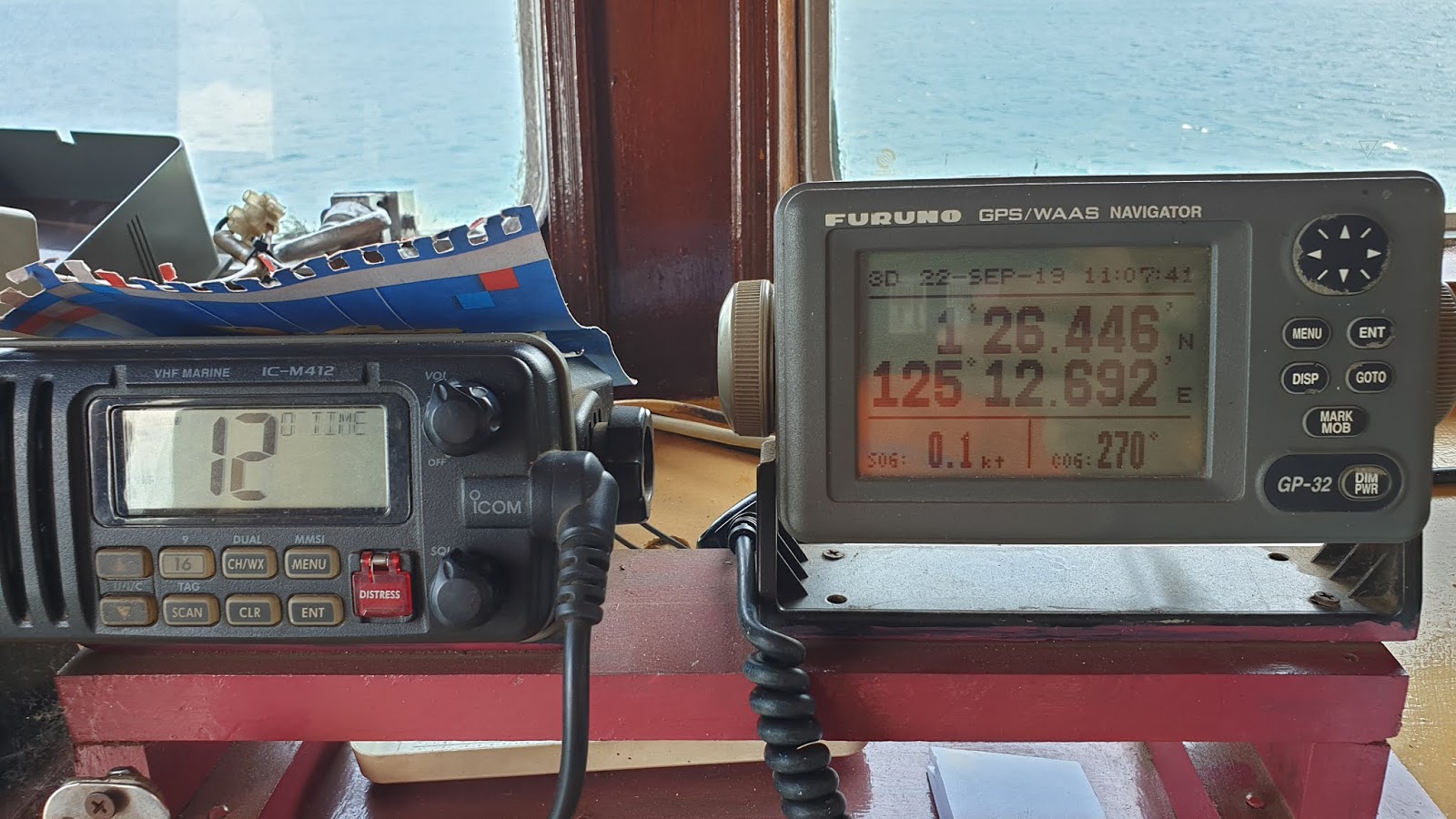 Alat Navigasi Kapal - Perumperindo.co.id