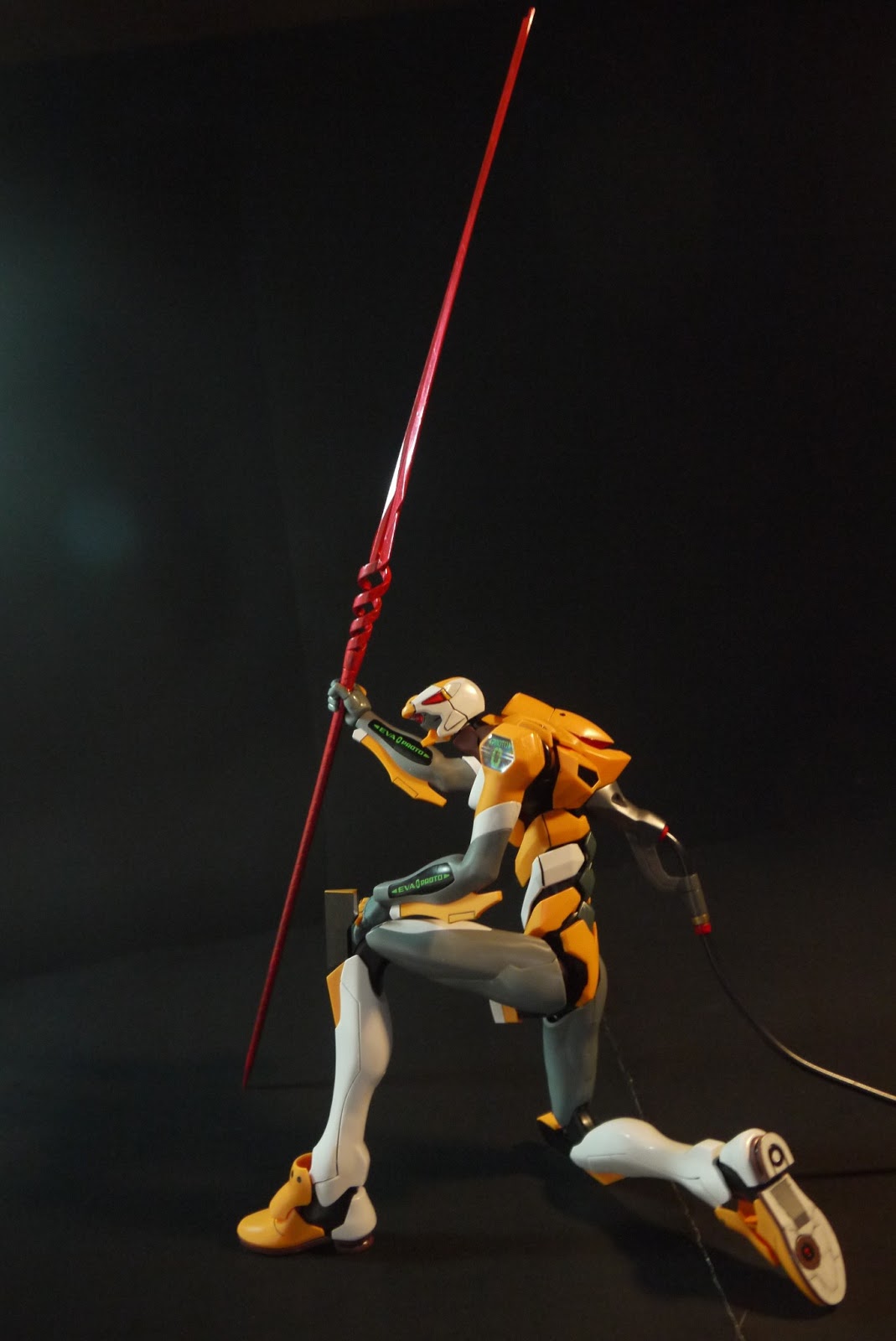 Mechs Without Skirts: A Cyber-Hastur, Bandai Eva 00 Model Kit (Rebuild ...