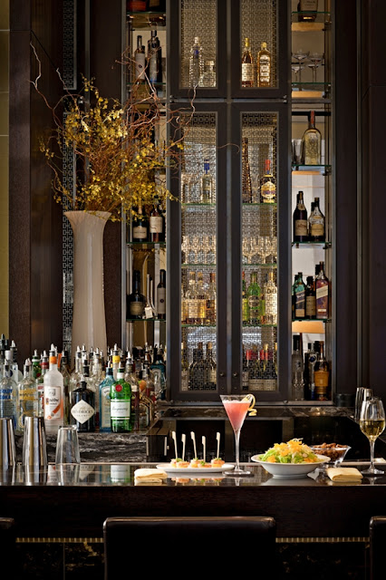 Splendid Sass: I'M BACK! AND BAR SETUPS