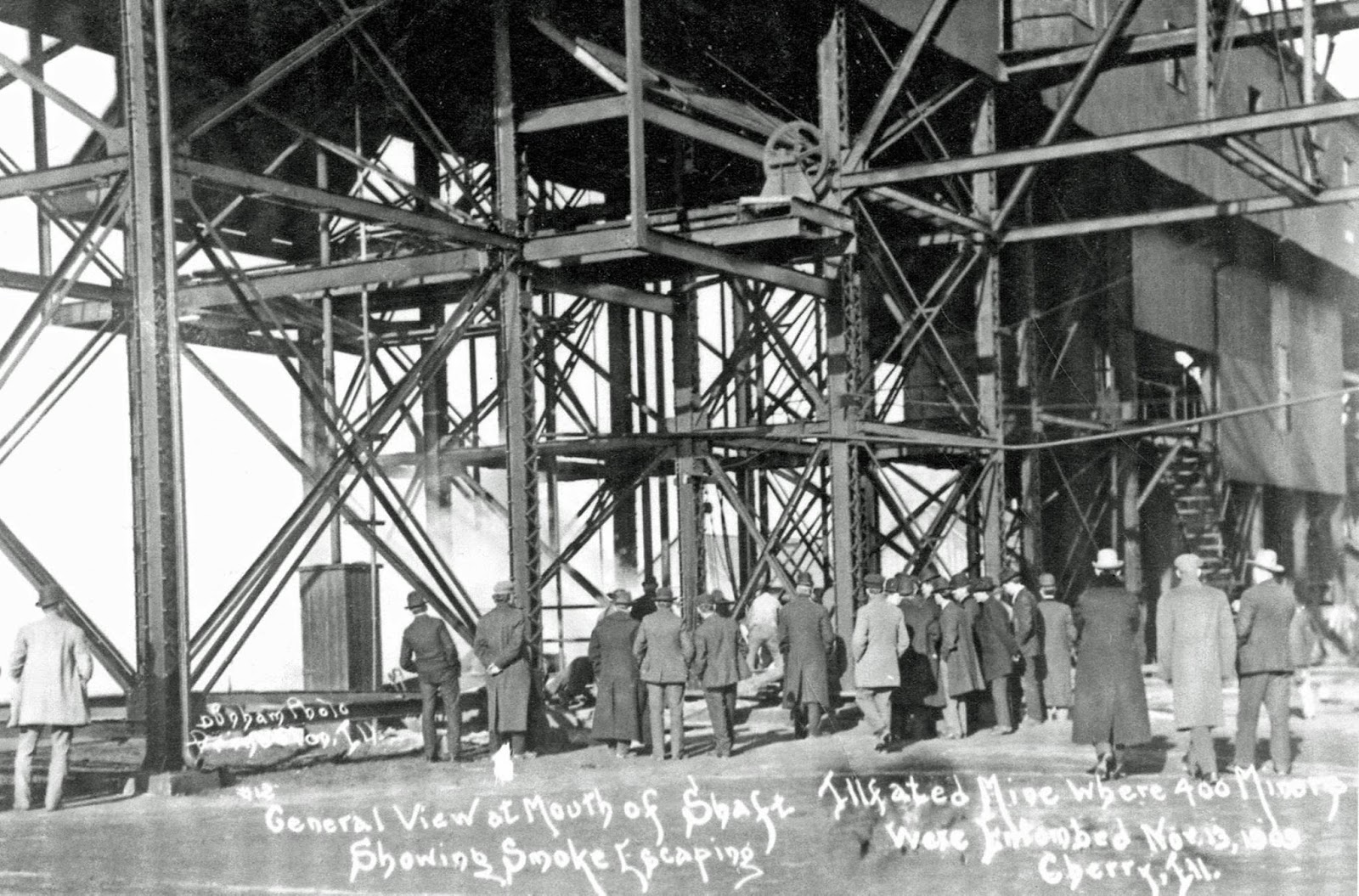 The Digital Research Library of Illinois History Journal™ : The ...