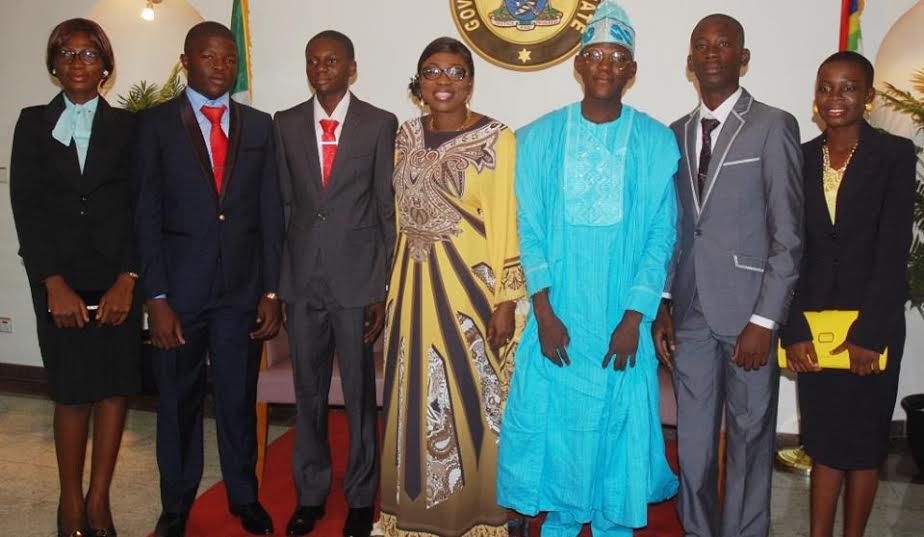 Photos: Ambode and his wife receives one-day governor and his cabinet