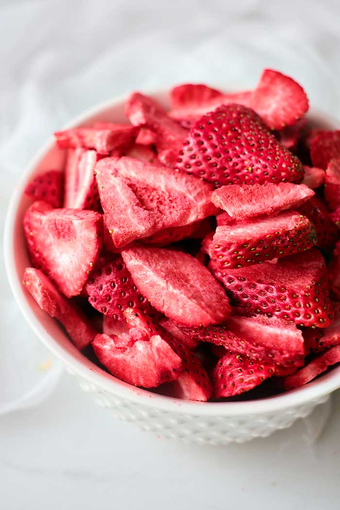 How to Make Freeze Dried Strawberries Recipe - Homesteading in Ohio How to Make Freeze Dried Strawberries Recipe - Homesteading in Ohio