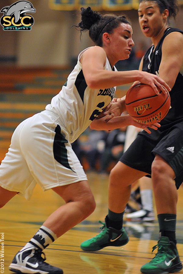 Shoreline Area News: Frigid first half leads SCC Women's Basketball to ...