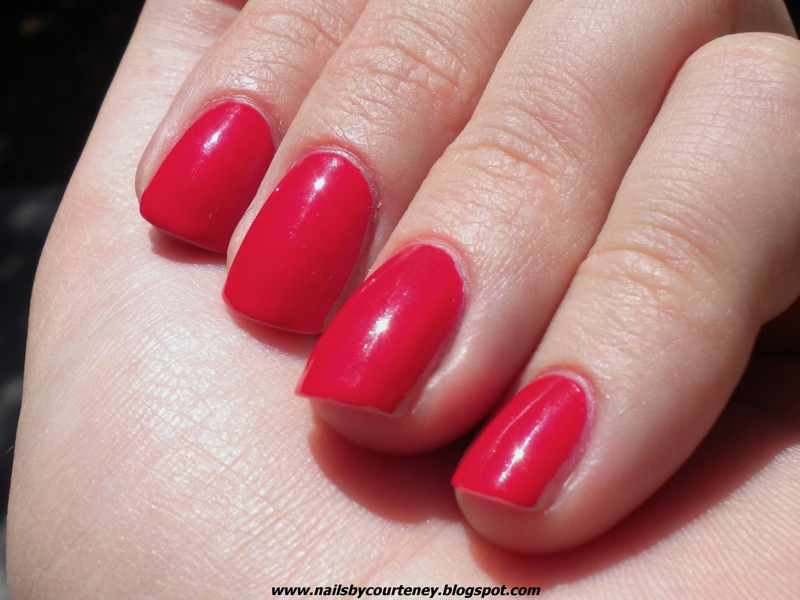 An Amateur's Nail Obsession: Sally Hansen-Diamonds and Rubies