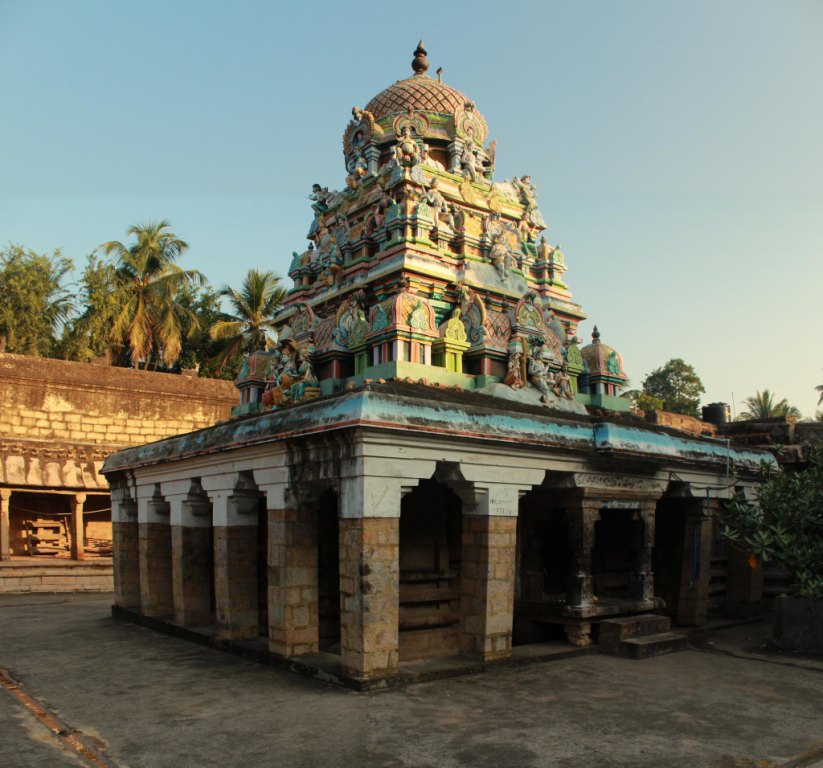 Tamilnadu Tourism: Prananadeswarar Temple, Tirumangalakudi, Thanjavur