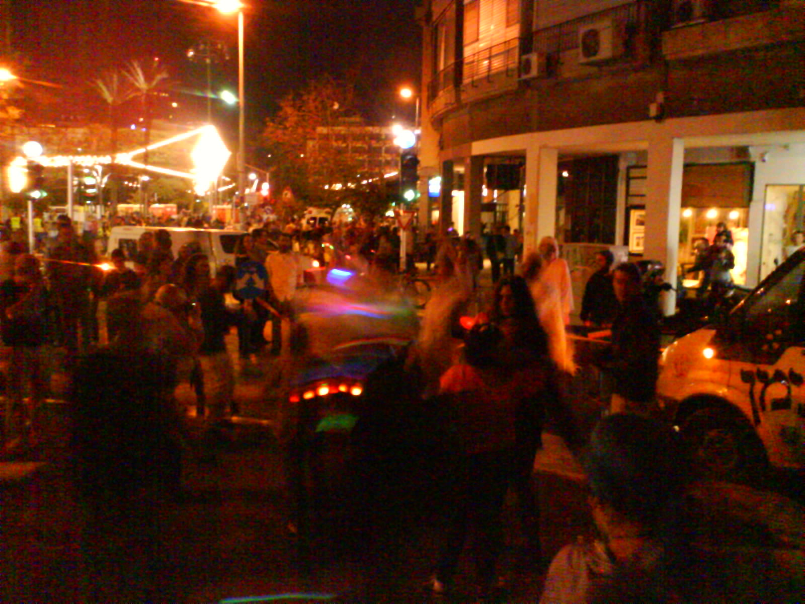 hamantaschen: Die Breslover Na Nachs in Downtown Tel Aviv