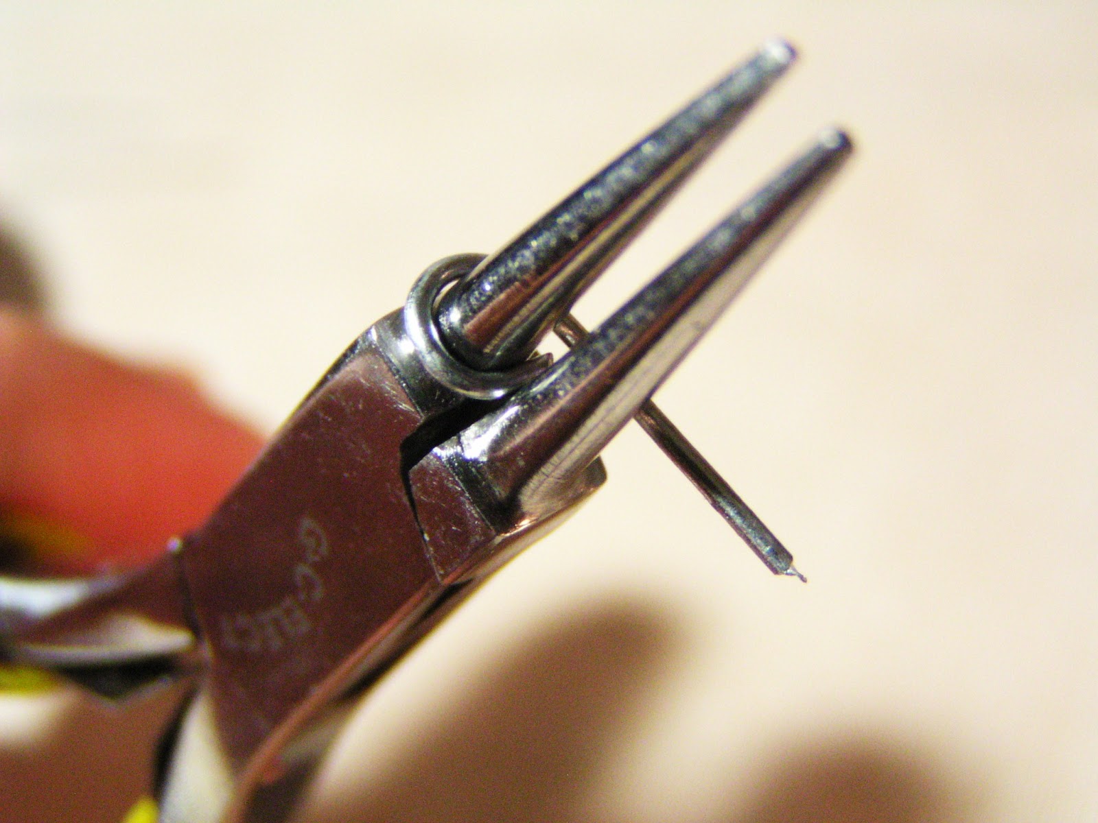 Hobbits, Horses, and Handcrafts: Tutorial: Make Your Own Jewelry Chain ...