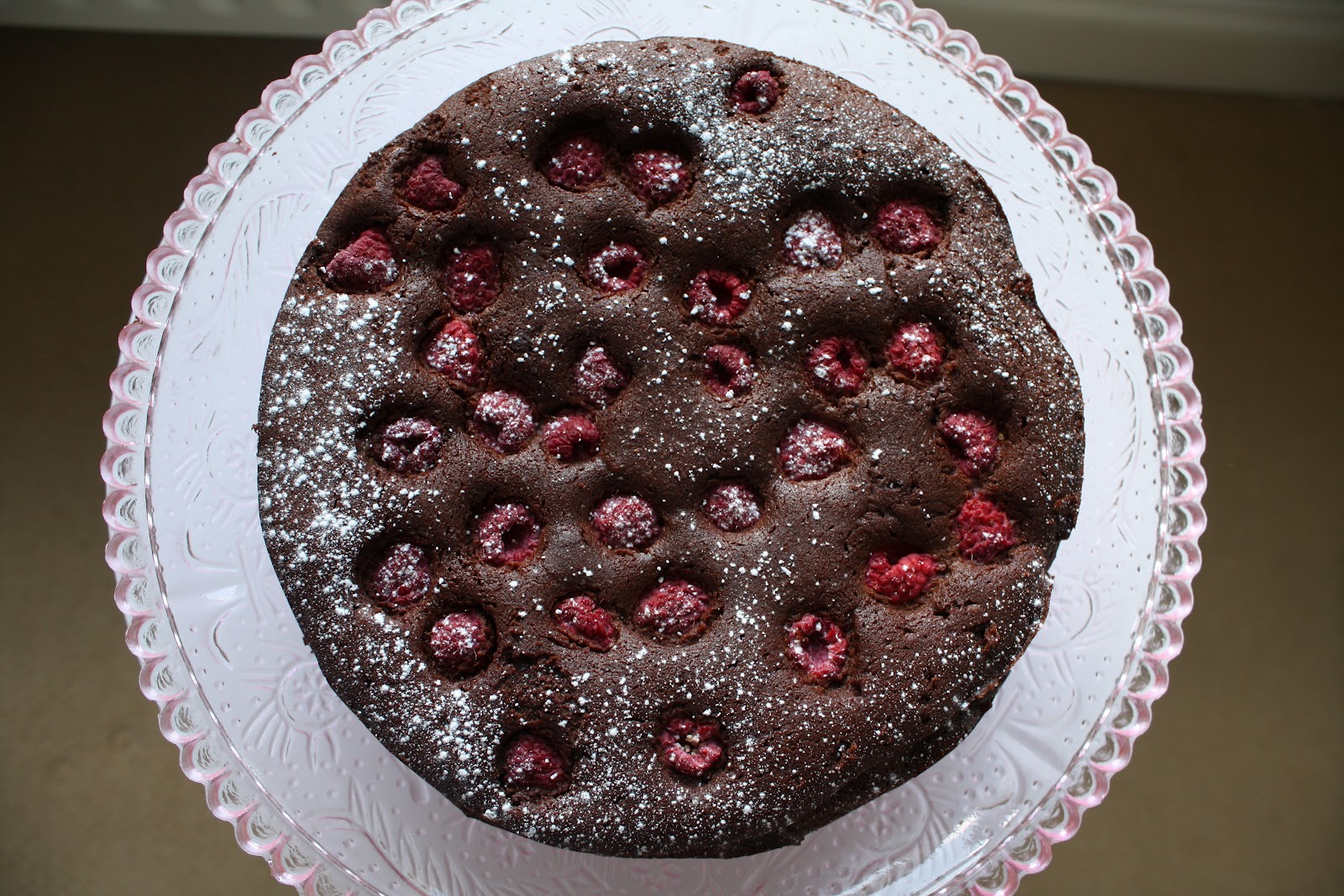 What I Baked This Weekend: Chocolate Pudding Cake with Raspberries