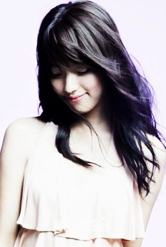 Contoh model rambut panjang terbaru 2013-2014