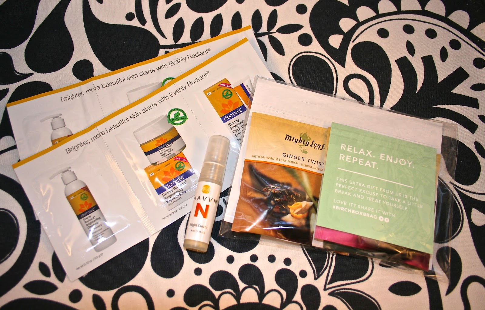 Laughing Scholar: Birchbox's Mystery Sample Pack Revealed and Reviewed