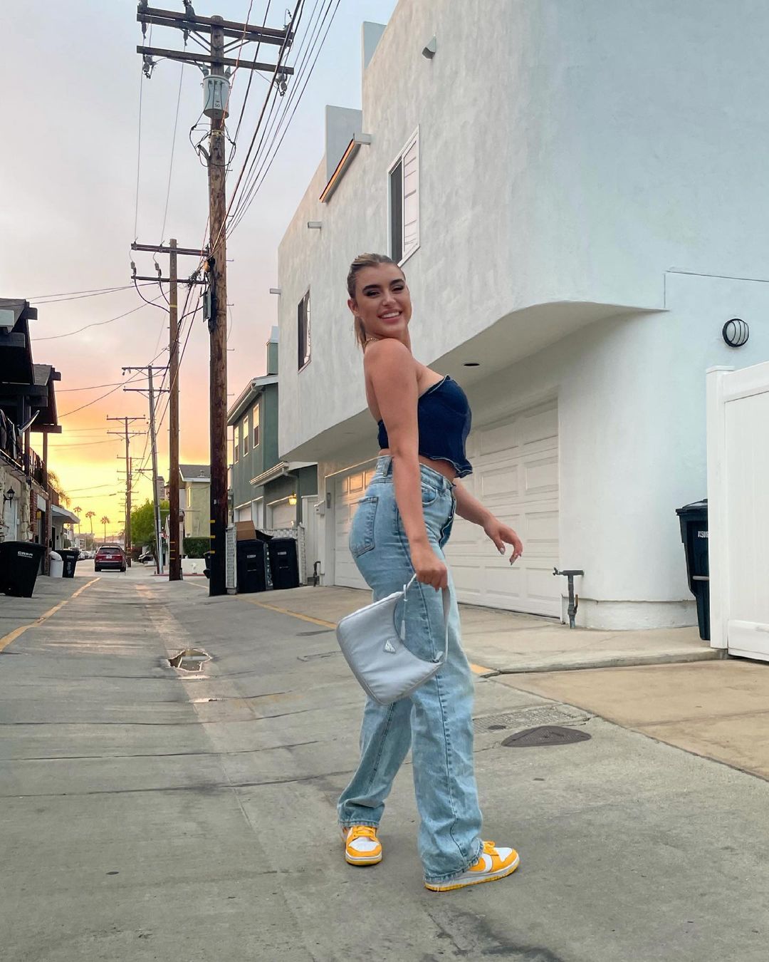 Starlet Arcade Hot Kalani Hilliker