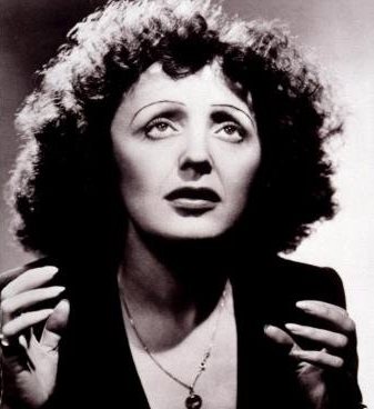 GAUDÍ Y MÁS... por Ana Mª Ferrin: UNA VOZ, UNA CANCIÓN