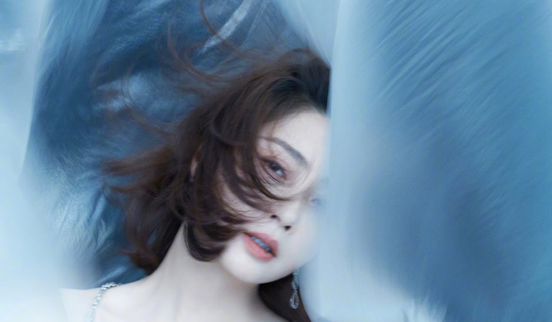 China Entertainment News: Yin Tao poses for photo shoot