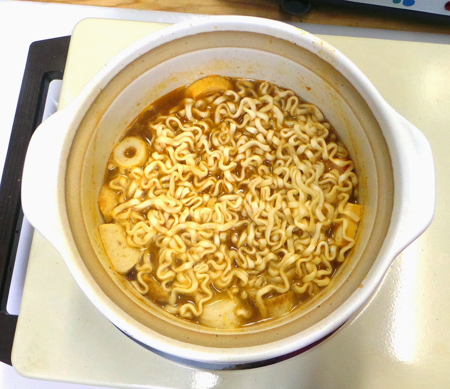 Instant Noodle King: Paldo Korean Noodle Broad Noodle Flavour