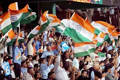 Ipl 5 | Cricket Wallpaper | Olampics Wallpaper: Indian crowd in Stadium