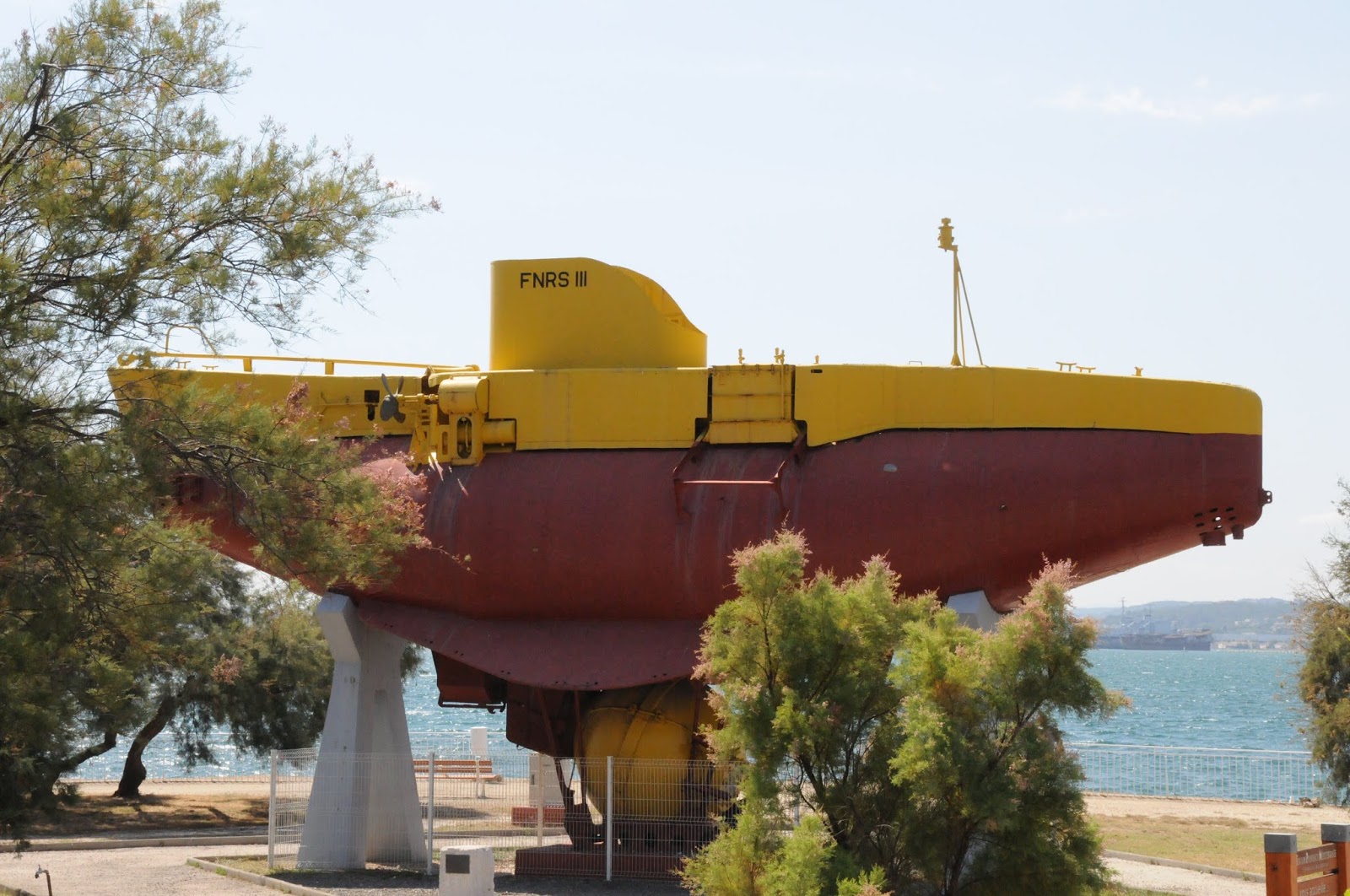 La Marcophilie Navale Envelopmer: Archimède Bathyscaphe Marine ...