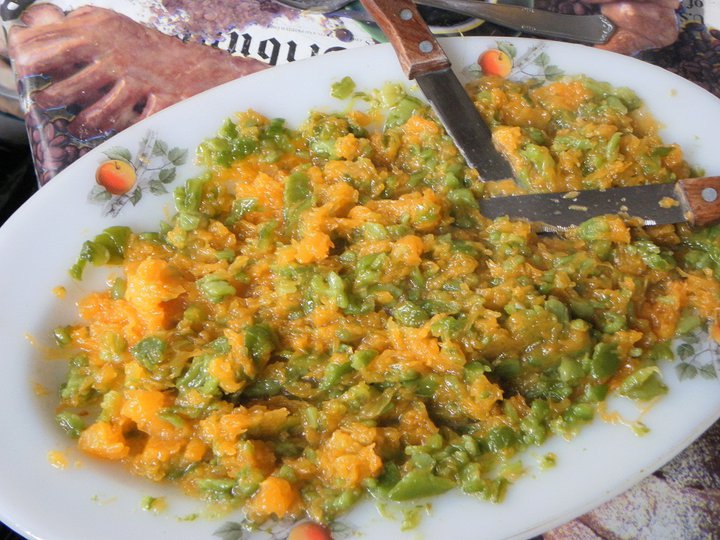 Autour du Monde avec Julie: Recette - Keftaji (Tunis)