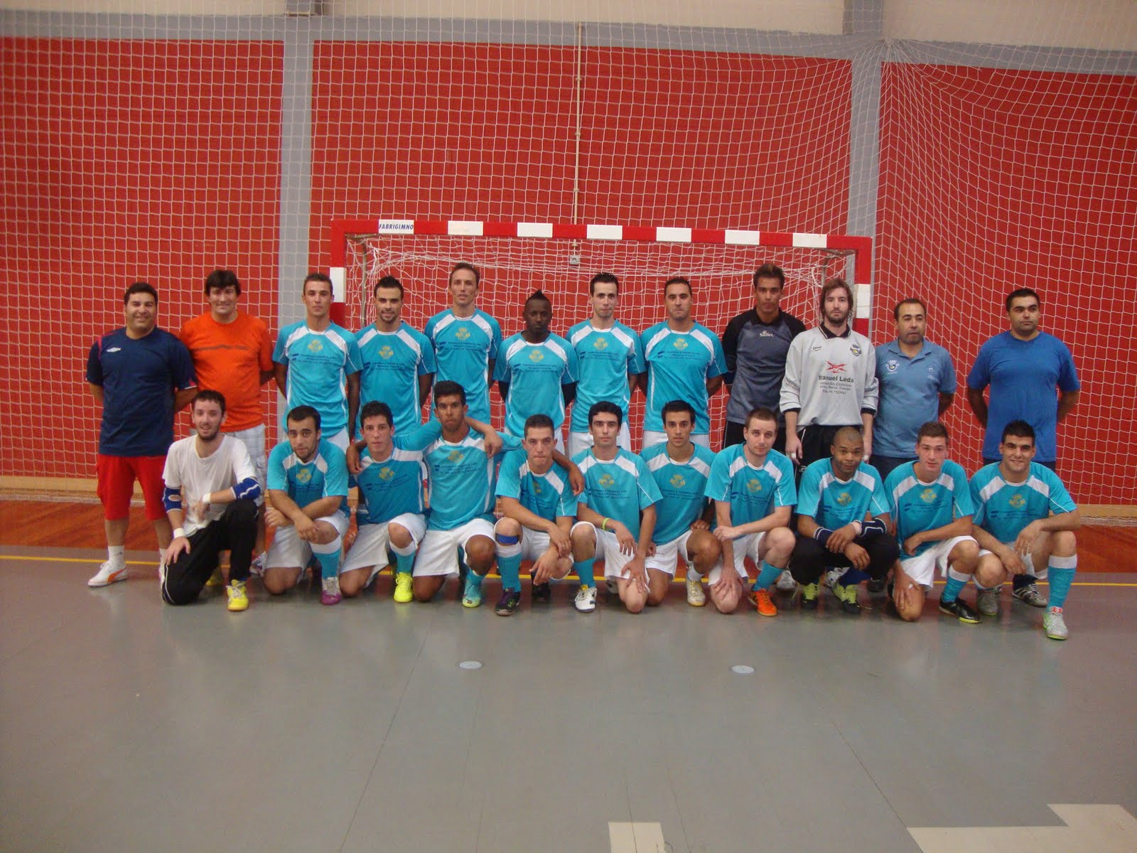 ALBUFEIRA FUTSAL CLUBE: Seniores vencem Pedra Mourinha em jogo treino
