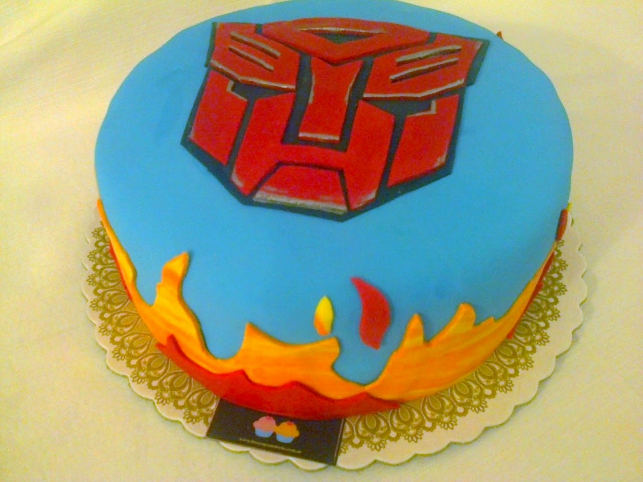 Frocca Pasteleria: Torta Transformers para Mateo.-