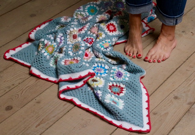 My Rose Valley: When Crochet Turned Into A Formula 1 Race