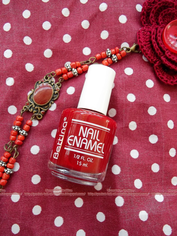 Chocolate Truffle Nails: 1940's Style Nails