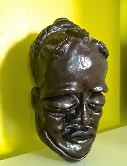 Shawna Lewis Sculpture: Small Sculpture