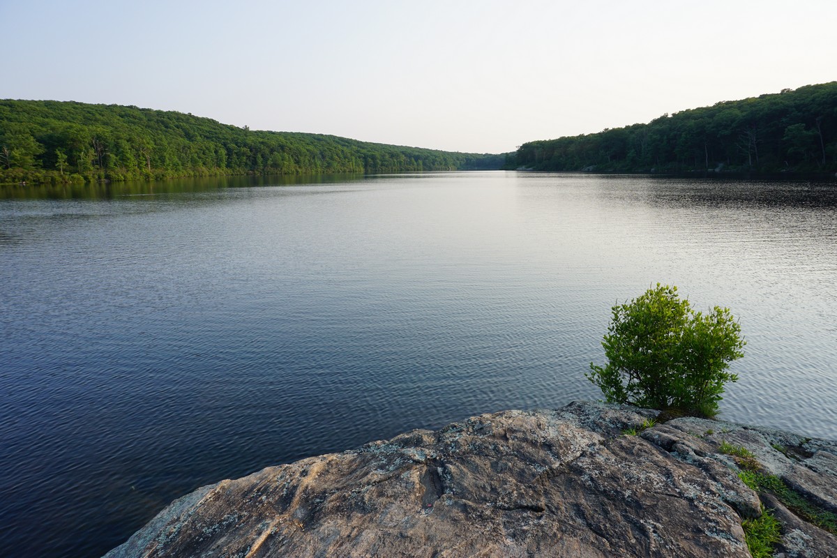 Harriman Hiker: Harriman State Park and Beyond: Breakneck Pond AMC ...