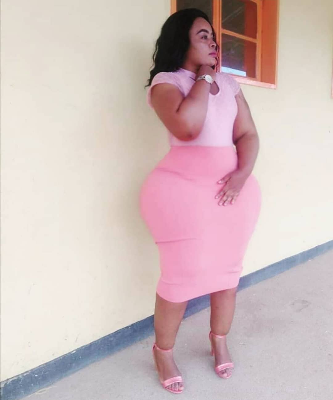 Available Connections Direct And Instant Hokups To Sugar Mummies And Sugar Daddies In Kenya