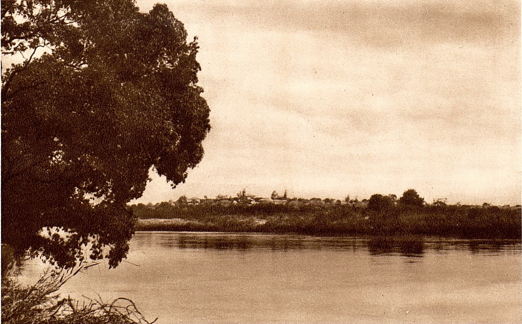 Magude a norte do distrito de LM - rio Incomáti e a vila (2/2)